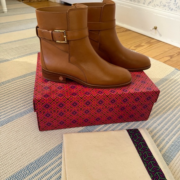 Tory Burch | Shoes | New In Box Tory Burch Brooke Bootie Tan Size 7 ...